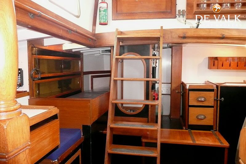 ALAN PAPE CUTTYHUNK 41 sailing yacht for sale | De Valk Yacht Brokers