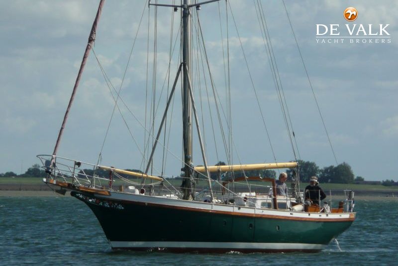 ALAN PAPE CUTTYHUNK 41 sailing yacht for sale | De Valk Yacht Brokers