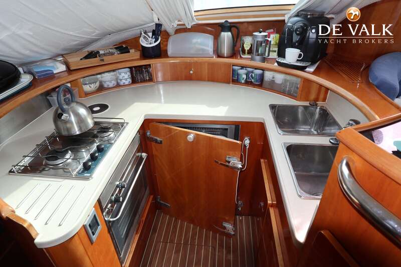 ALLIAURA PRIVILEGE 435 catamaran sailingyacht for sale | De Valk Yacht ...