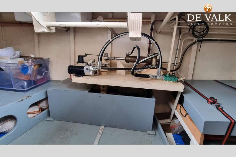 ALMTRAWLER 1200 AD motor yacht for sale | De Valk Yacht broker