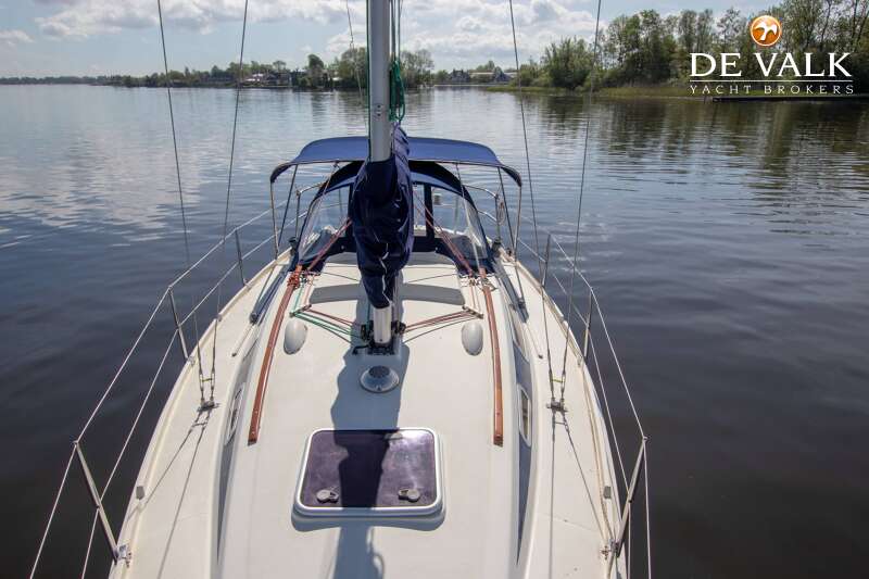 ALOA 28 sailing yacht for sale | De Valk Yacht broker