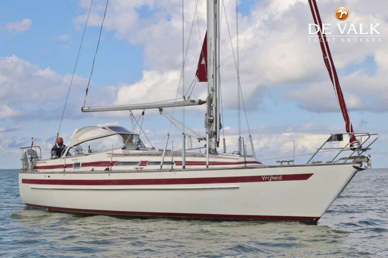 APHRODITE 33 sailing yacht for sale | De Valk Yacht broker