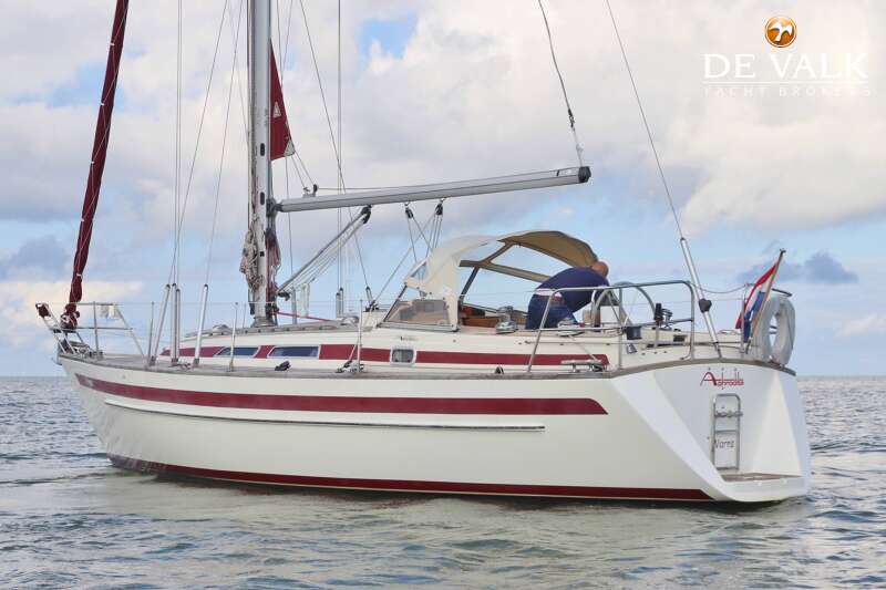 APHRODITE 33 sailing yacht for sale | De Valk Yacht broker