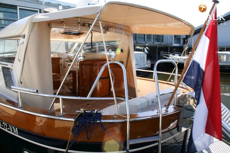 APREAMARE 12 motor yacht for sale | De Valk Yacht Brokers