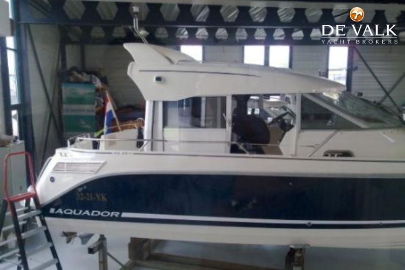 AQUADOR 28 CABIN motor yacht for sale | De Valk Yacht Brokers