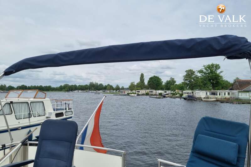 AQUALINE 35 AK motor yacht for sale | De Valk Yacht broker