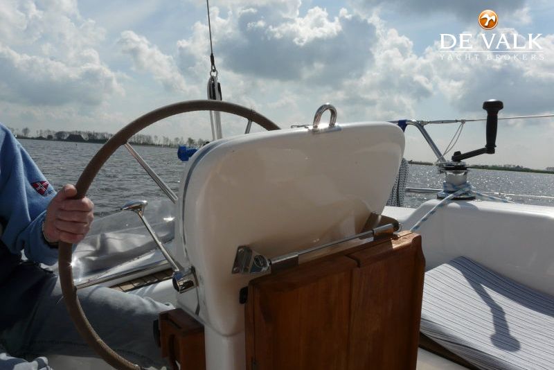 BAVARIA 31 sailing yacht for sale | De Valk Yacht Brokers