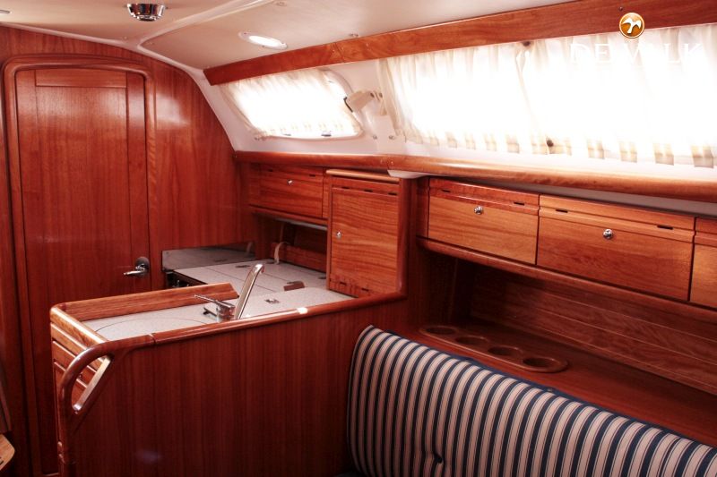 BAVARIA 31 CRUISER sailing yacht for sale | De Valk Yacht Brokers