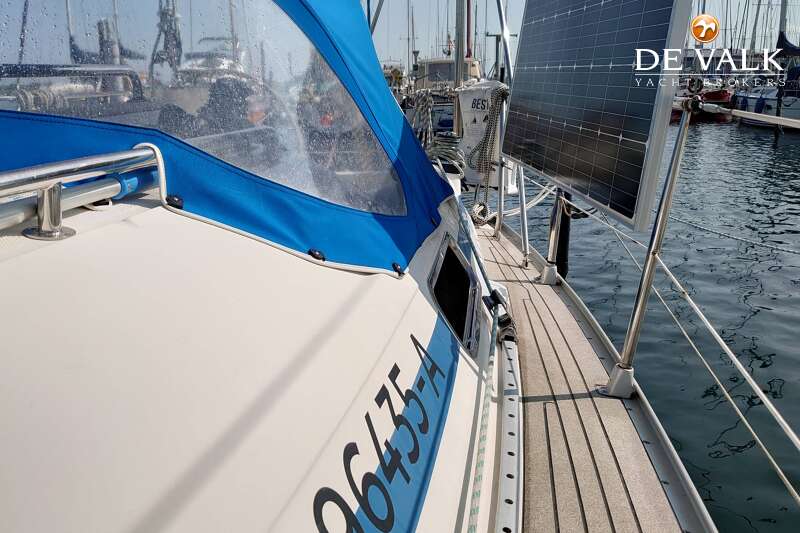 BAVARIA 31 sailing yacht for sale | De Valk Yacht broker