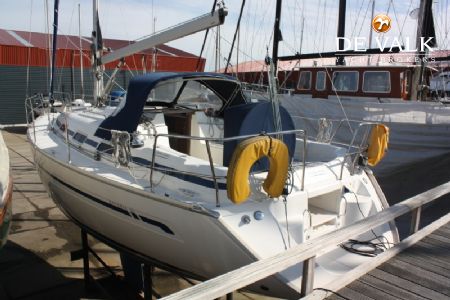 BAVARIA 36 sailing yacht for sale | De Valk Yacht broker