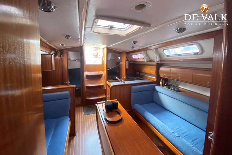 BAVARIA 36 CRUISER sailing yacht for sale | De Valk Yacht broker