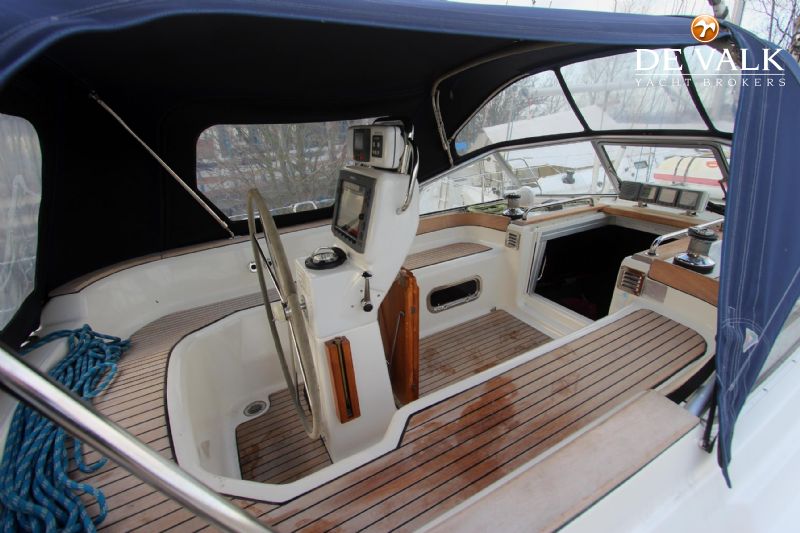 BAVARIA 40 OCEAN sailing yacht for sale | De Valk Yacht Brokers