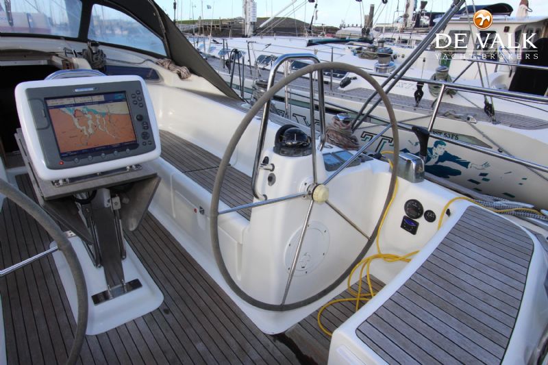 BAVARIA 47 CRUISER sailing yacht for sale | De Valk Yacht Brokers