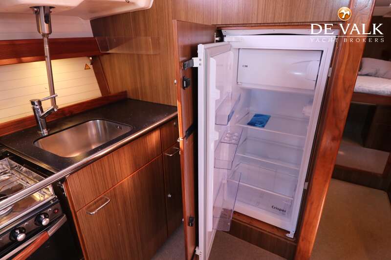 BAVARIA 47 CRUISER sailing yacht for sale | De Valk Yacht broker