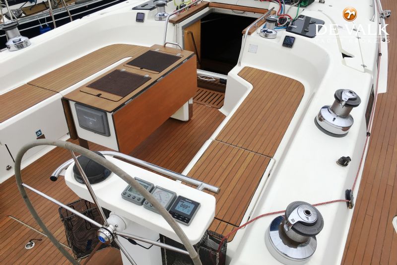 BAVARIA 55 CRUISER sailing yacht for sale | De Valk Yacht Brokers