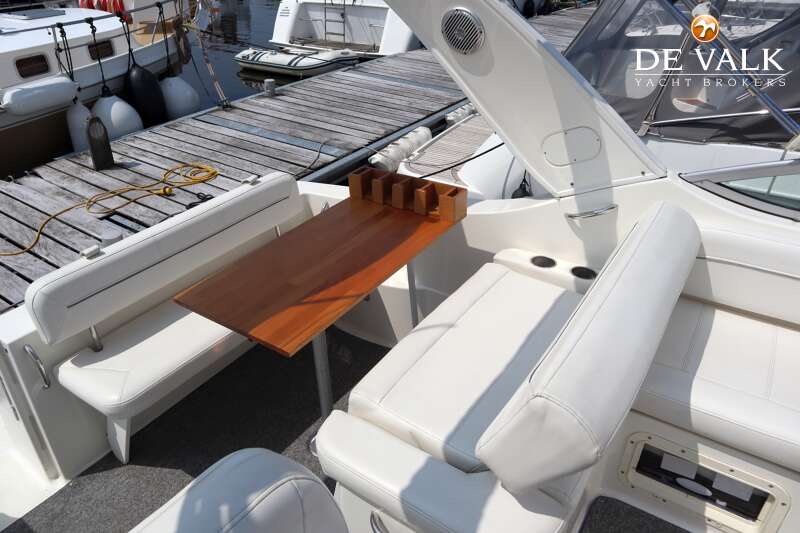 BAYLINER 285 CIERA motor yacht for sale | De Valk Yacht broker