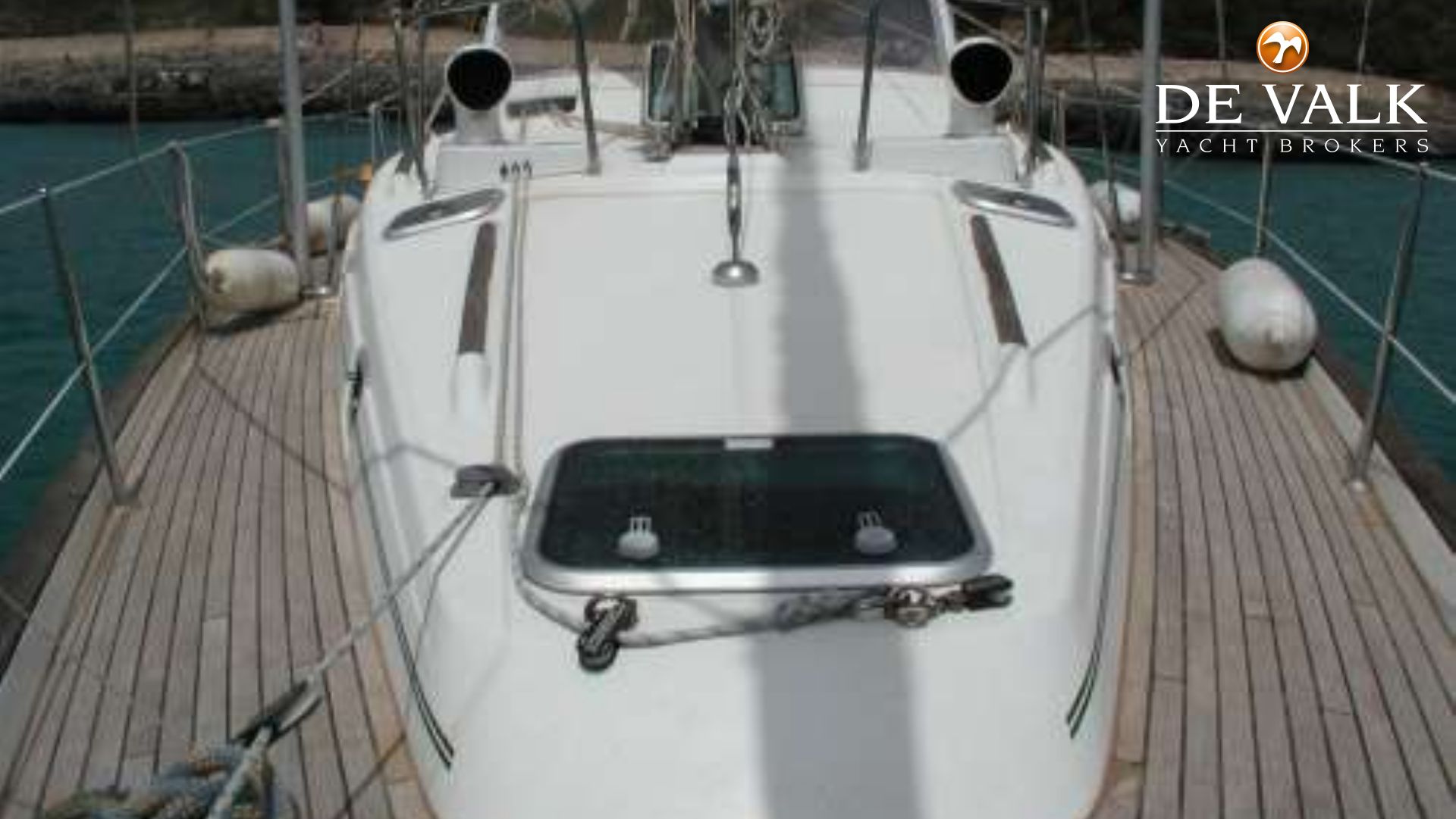 BENETEAU OCEANIS 44 CC sailing yacht for sale | De Valk Yacht broker