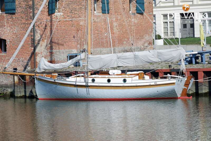 BRISTOL CHANNEL PILOT CUTTER sailing yacht for sale | De Valk Yacht broker