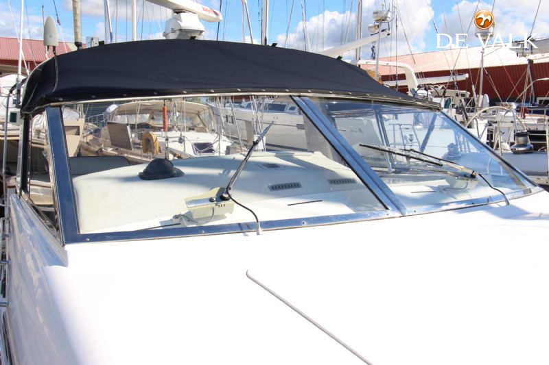 BROOM 44 motor yacht for sale | De Valk Yacht Brokers