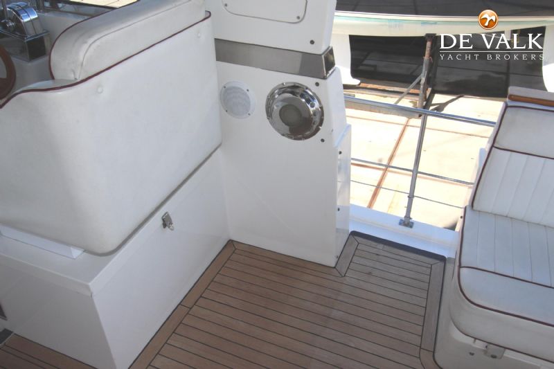 BROOM 44 motor yacht for sale | De Valk Yacht Brokers