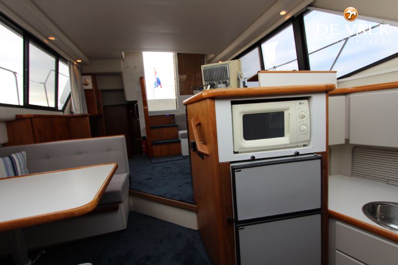 CARVER 33 AFT. CABIN motor yacht for sale | De Valk Yacht Brokers