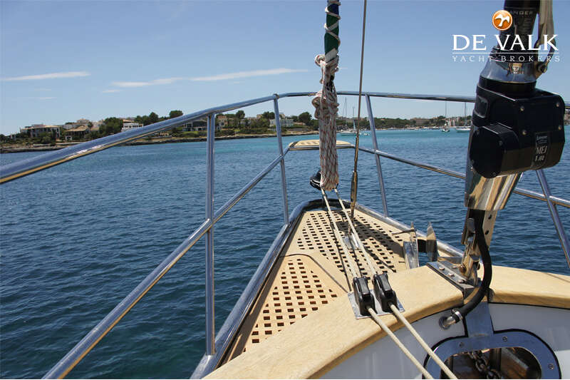 CHEOY LEE 53 MOTORSAILER motorsailer for sale | De Valk Yacht broker