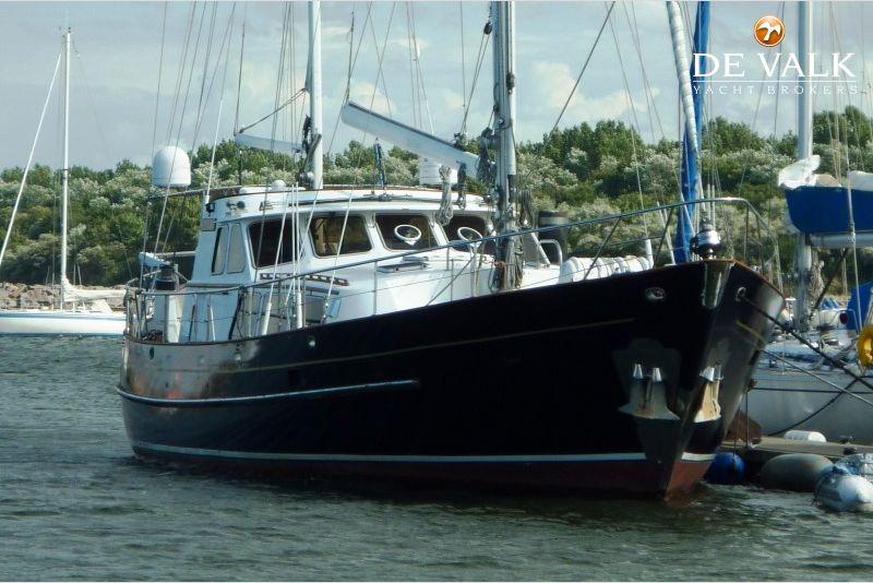 CHEOY LEE 63 LRMS sailing yacht for sale | De Valk Yacht Brokers