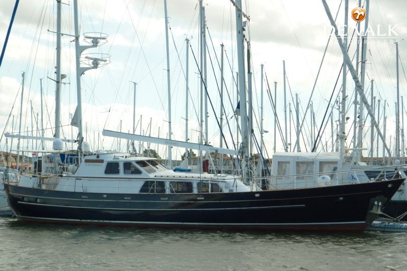 CHEOY LEE 63 LRMS sailing yacht for sale | De Valk Yacht Brokers