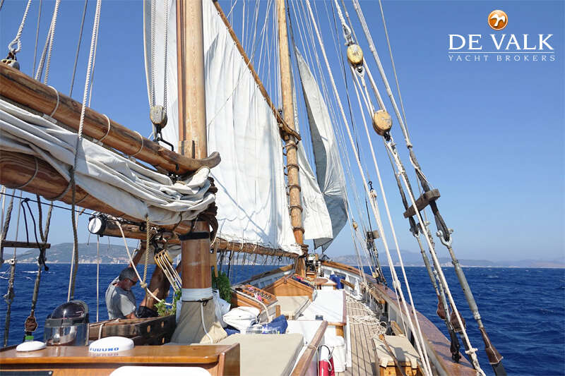 CLASSIC GAFF-RIGGED KETCH sailing yacht for sale | De Valk Yacht broker