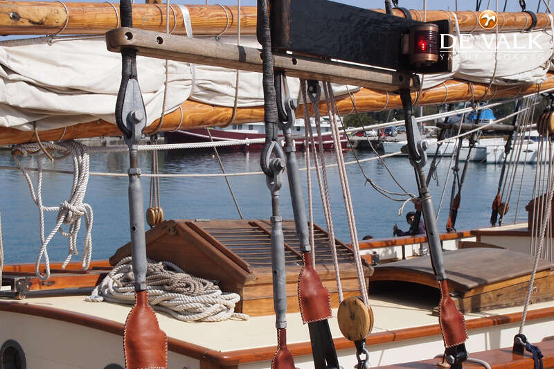 CLASSIC GAFF-RIGGED KETCH sailing yacht for sale | De Valk Yacht broker