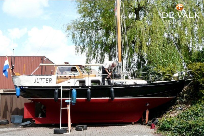 CLASSIC SAILING YACHT sailing yacht for sale | De Valk Yacht Brokers