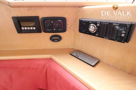 COLVIC SUNCRUISER 35 motor yacht for sale | De Valk Yacht broker