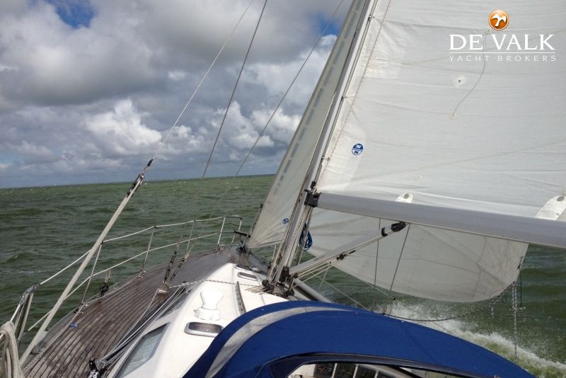 COMFORTINA 42 sailing yacht for sale | De Valk Yacht Brokers
