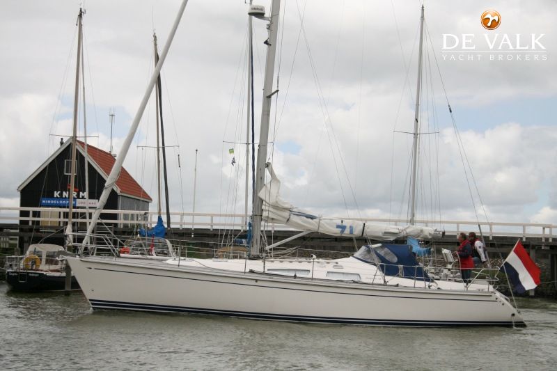 COMFORTINA 42 sailing yacht for sale | De Valk Yacht Brokers