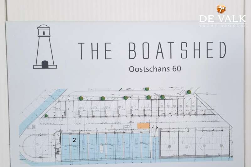 COVERED 22 MTR BERTH INCLUDING STUDIO motor yacht for sale | De Valk ...