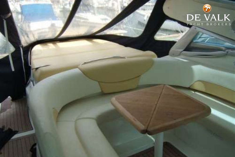 CRANCHI MEDITERRANEE 47 HT motor yacht for sale | De Valk Yacht Brokers