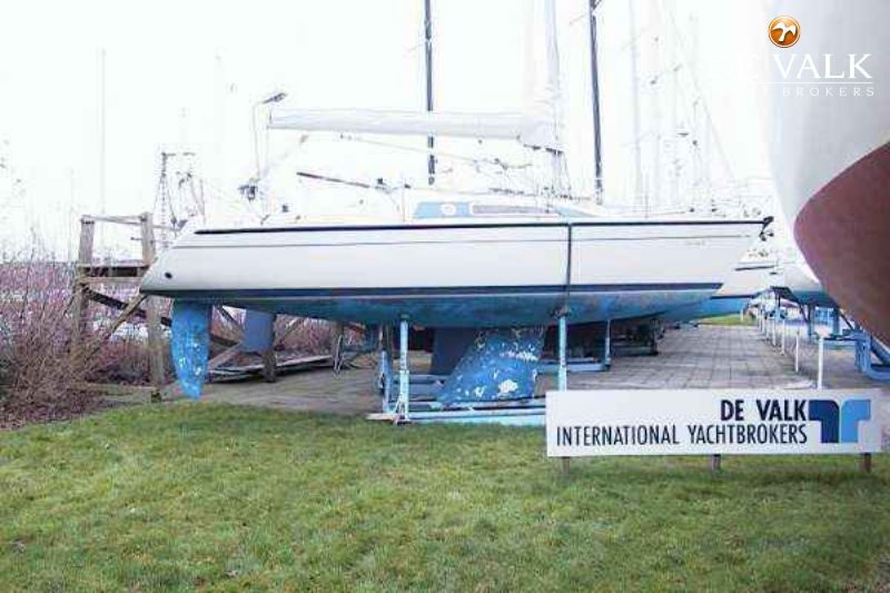 DEHLER 28S sailing yacht for sale | De Valk Yacht Brokers