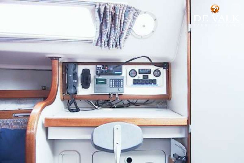 DEHLER 28S sailing yacht for sale | De Valk Yacht Brokers