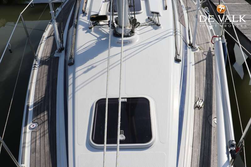 DEHLER 33 CLASSIC sailing yacht for sale | De Valk Yacht broker