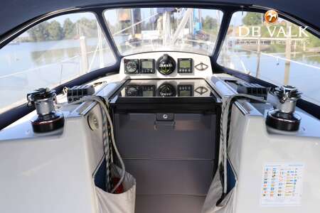 DEHLER 33 CLASSIC sailing yacht for sale | De Valk Yacht broker