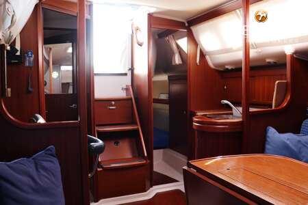 DEHLER 33 CLASSIC sailing yacht for sale | De Valk Yacht broker