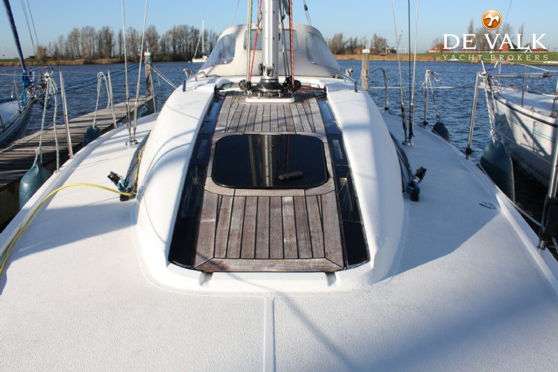 DEHLER 35 sailing yacht for sale | De Valk Yacht Brokers