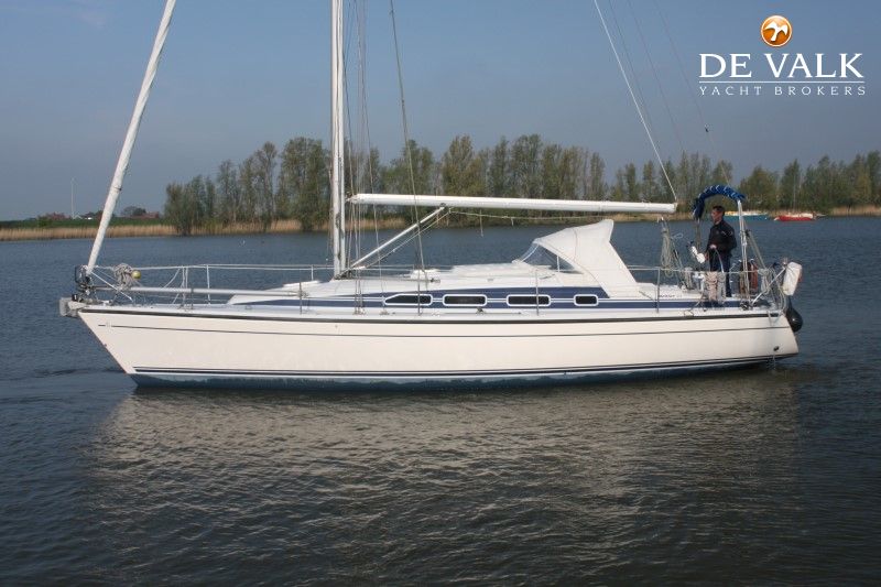 DEHLER 37 CRUISING sailing yacht for sale | De Valk Yacht Brokers