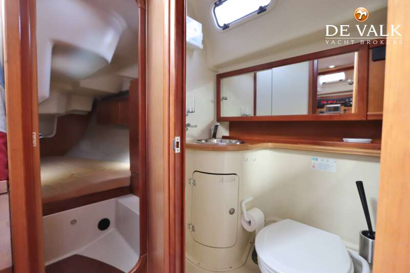 DEHLER 41 CR sailing yacht for sale | De Valk Yacht broker