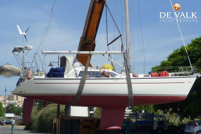DEHLER 41 DS sailing yacht for sale | De Valk Yacht broker