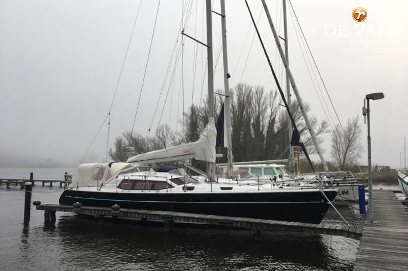 DEHLER 41 DS sailing yacht for sale | De Valk Yacht broker
