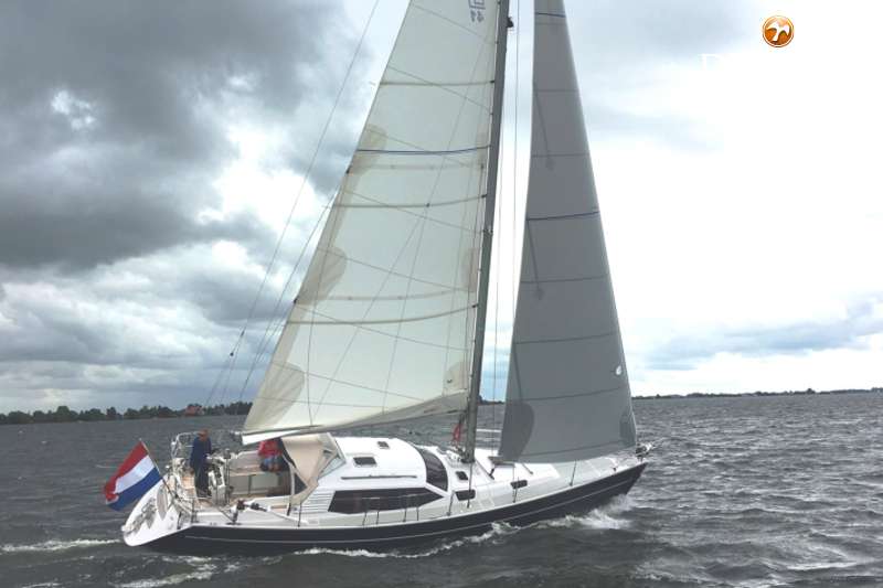 DEHLER 41 DS sailing yacht for sale | De Valk Yacht broker