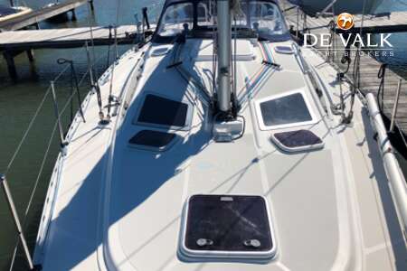 DELPHIA 37 sailing yacht for sale | De Valk Yacht broker