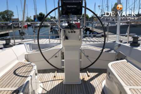 DELPHIA 37 sailing yacht for sale | De Valk Yacht broker