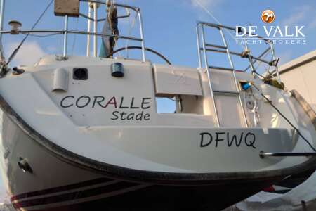 DELPHIA 40 sailing yacht for sale | De Valk Yacht broker